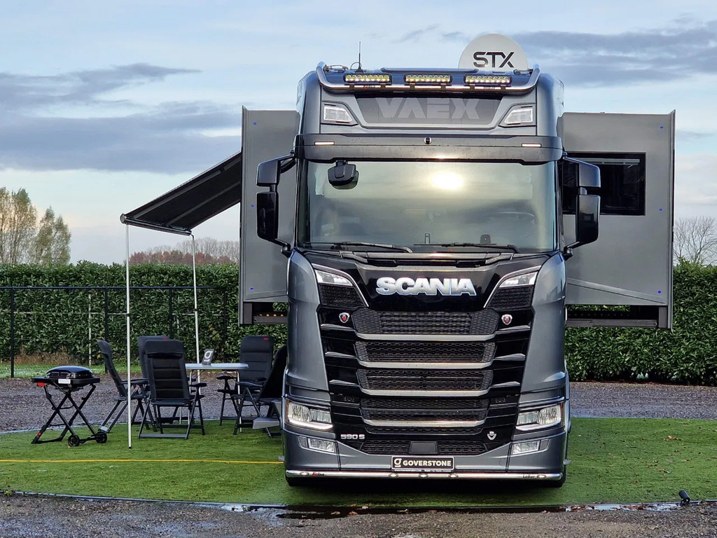 Scania 590S 6x2*4 STX 3x pop out - V8 - Demo/New - Full spec - Goverstone