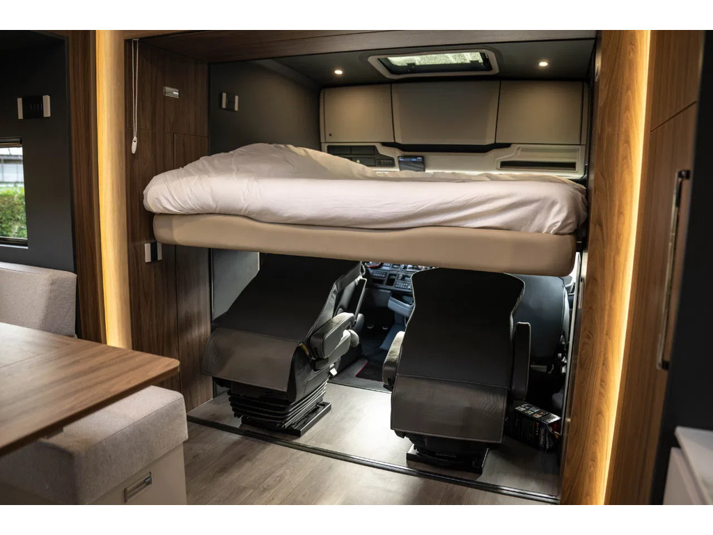 Scania 590S 6x2*4 STX 3x pop out - V8 - Demo/New - Full spec - Goverstone